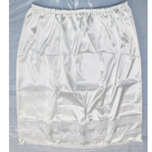 Intimates & Sleepwear | Half Slip With Lace Trim White Xl | Poshmark